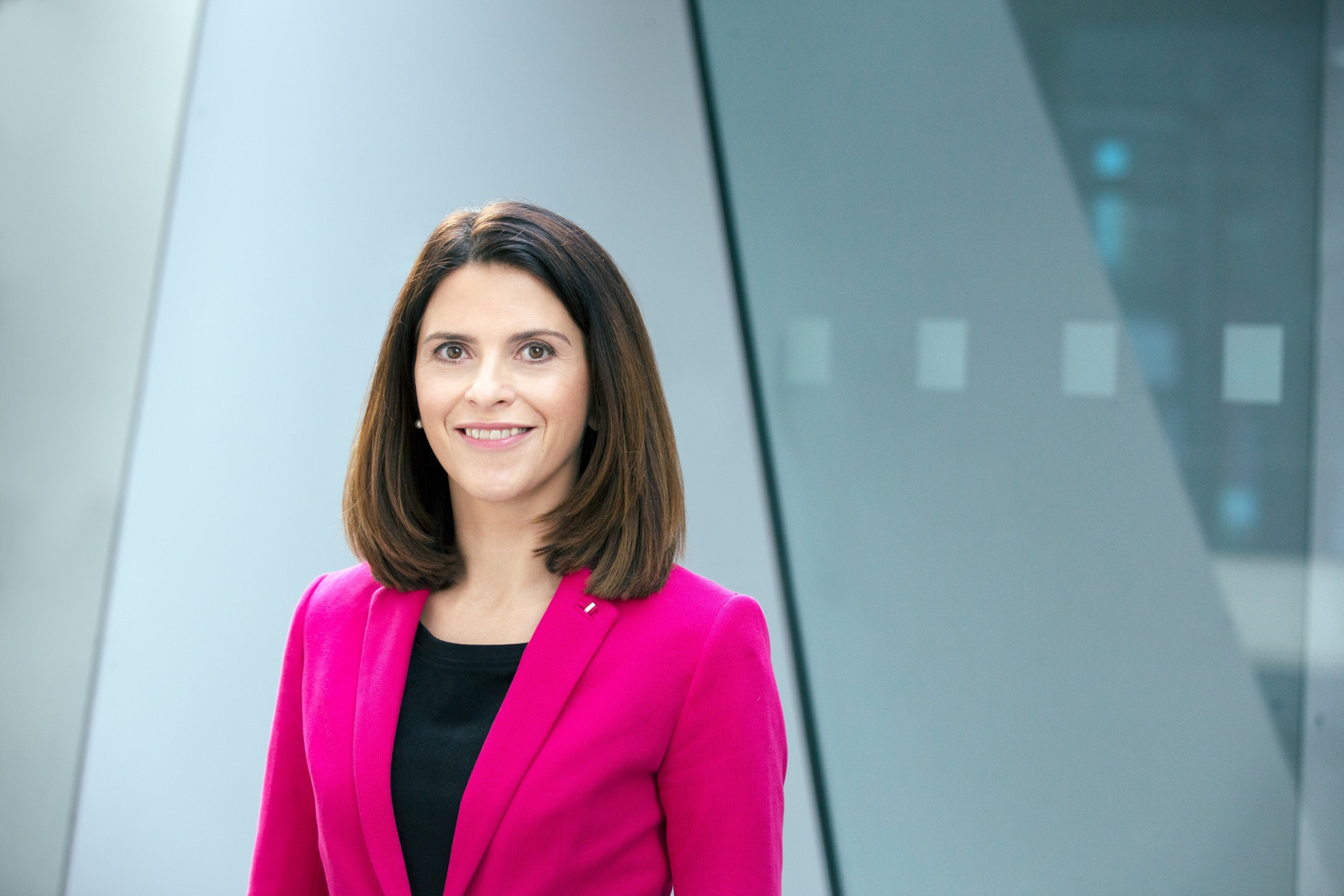 oekostrom AG: T-Mobile-Geschäftsführerin Maria Zesch neu im Aufsichtsrat