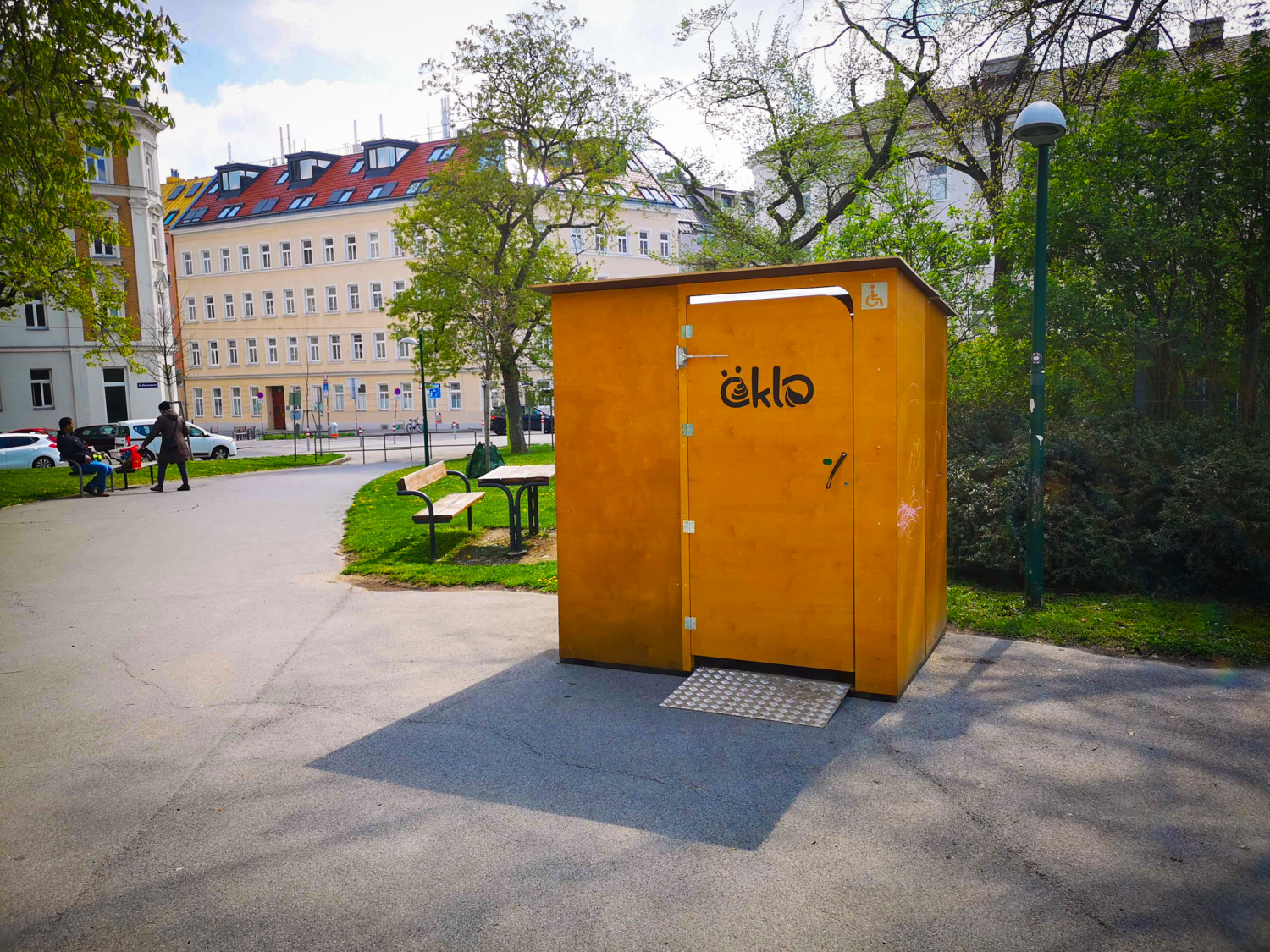 oekostrom AG - Öklo: Die nachhaltige Kompost-Toilette