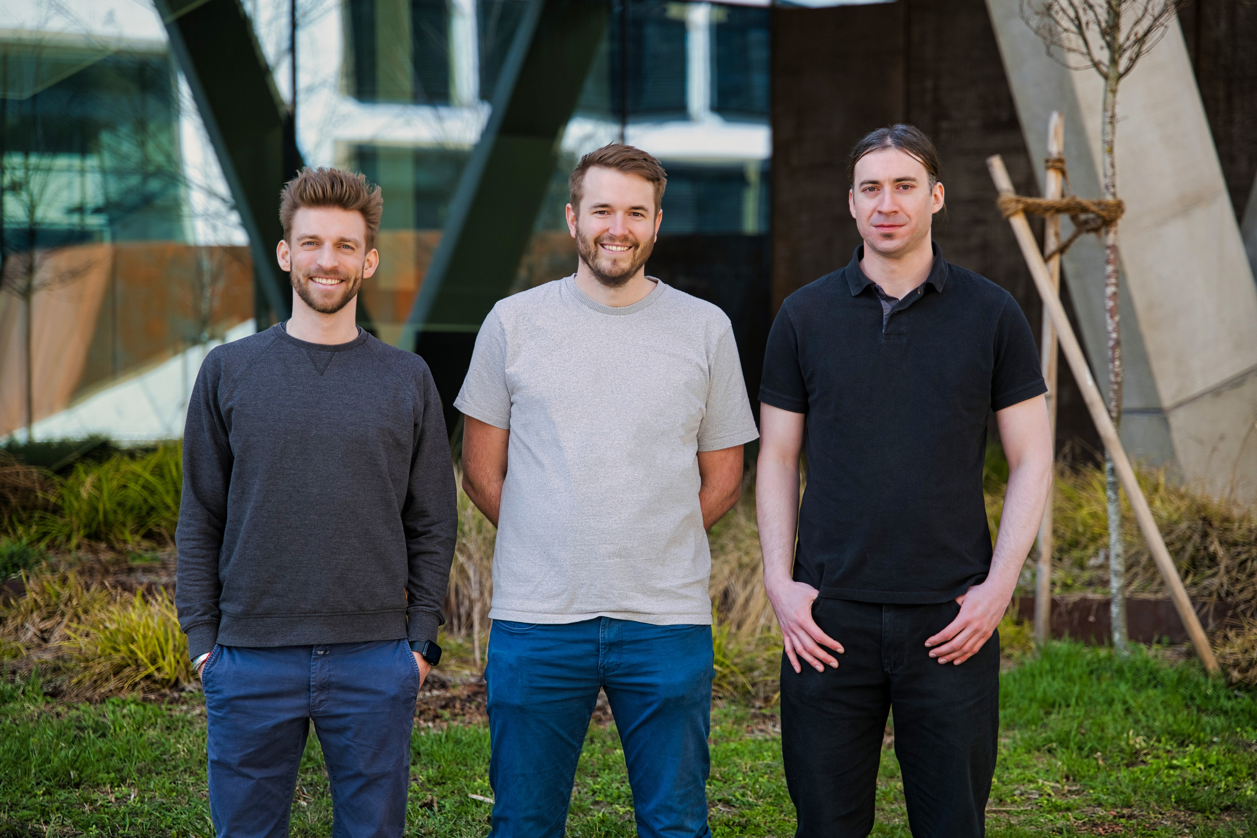 let's talk oekostrom business: refurbed